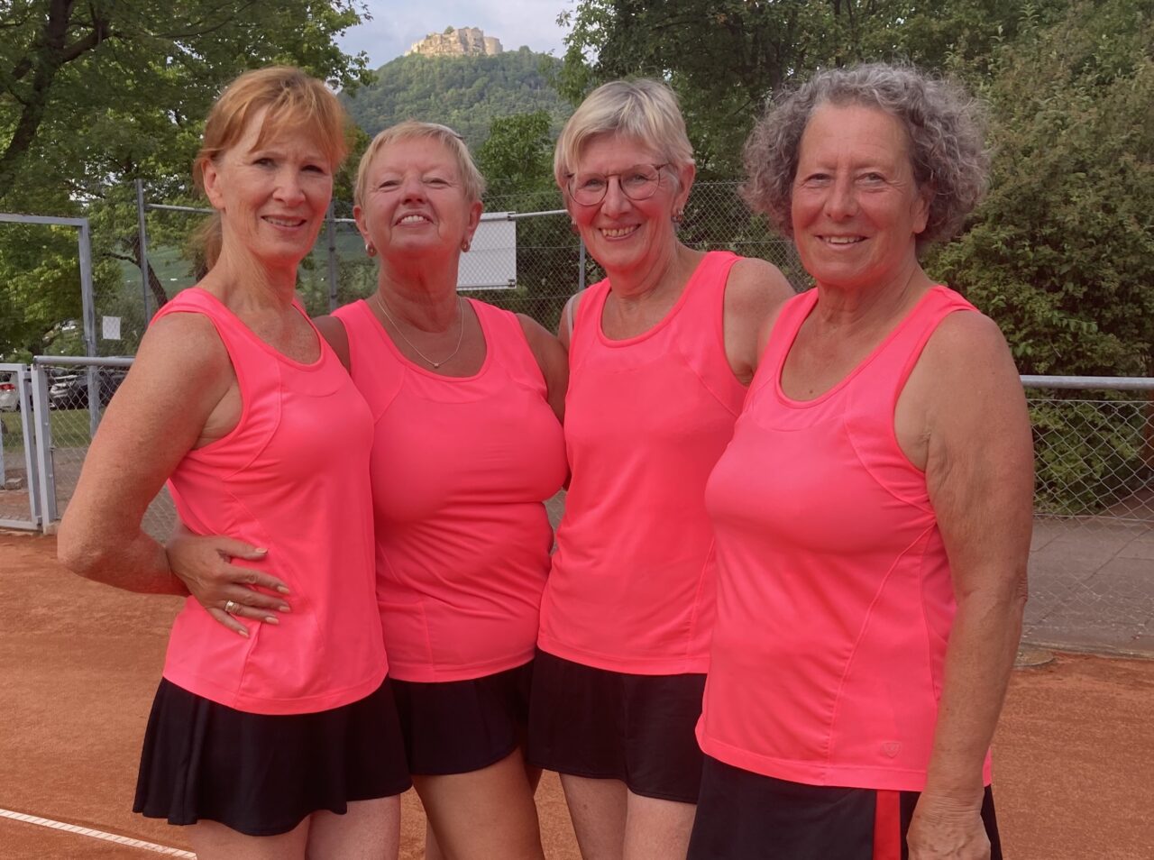 Damen 50 treffen auf Weltmeisterin | WSF